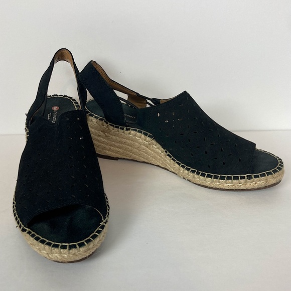 Clarks | Shoes | Clarks Unstructured Black Perforated Espadrille Wedge ...